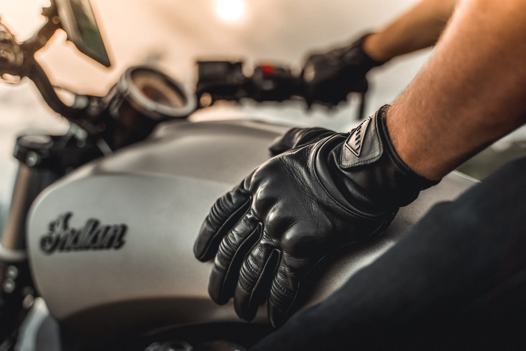 Choose The Best Women's Gauntlet Motorcycle Gloves
