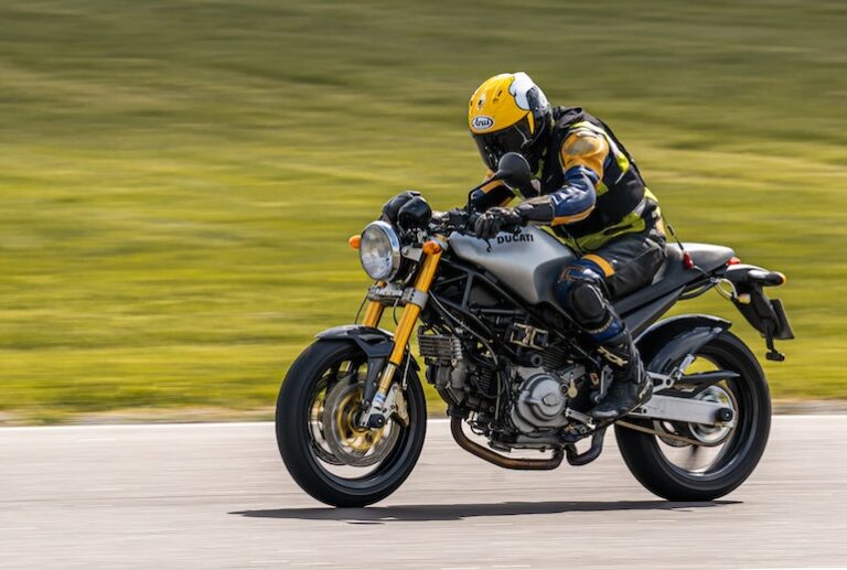 Top 8 Bilt Motorcycle Riding Pants | MotorbikeGears